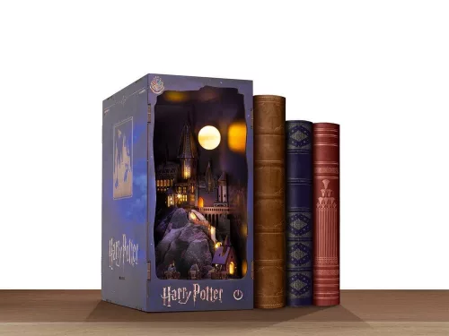 Harry Potter Tiny Adventures Book Nook Mini Diorama Hogwarts
